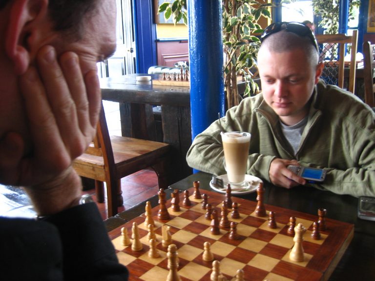 The Amazing FlyOrDie Chess Servers! - Alberto Chueca - High Performance ...