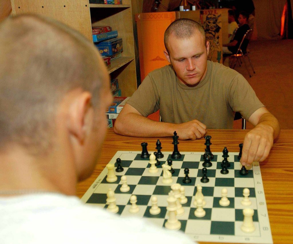 5 Awesome Chess Webs To Train Chess Online - Alberto Chueca - High Performance Chess Academy