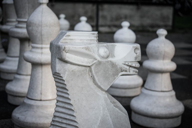 Learn The Wayward Queen Attack!